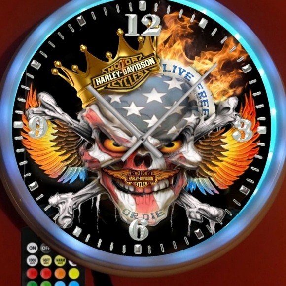 harley Davidson live free | Wall Decor | Harley Davidson Flaming Skull ...